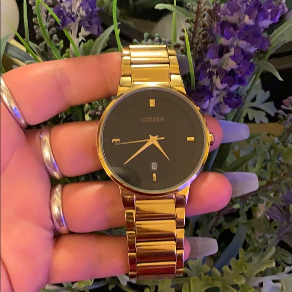 Citizen | Accessories | Gold Citizen Watch W Black Face | Poshmark